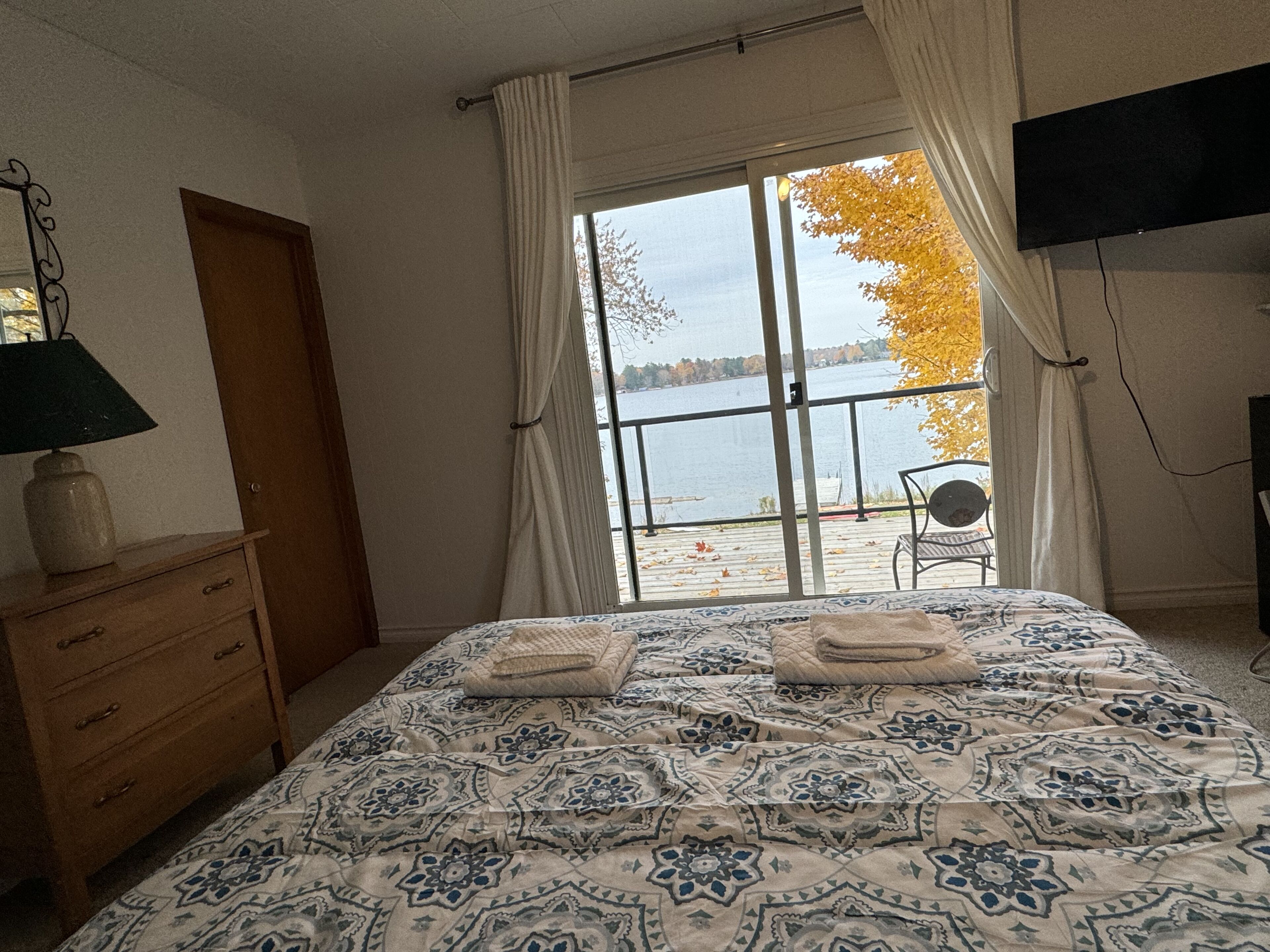 Resort, Lakefront, Hot Tub Sauna Pet-friendly #3 | Wi-fi grátis 