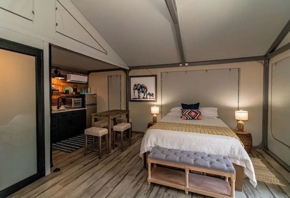 Nakupenda, A Unique Luxury Canvas Cabin Experience, At Karoo Smith Mountain Lake - Smith Mountain Lake, VA