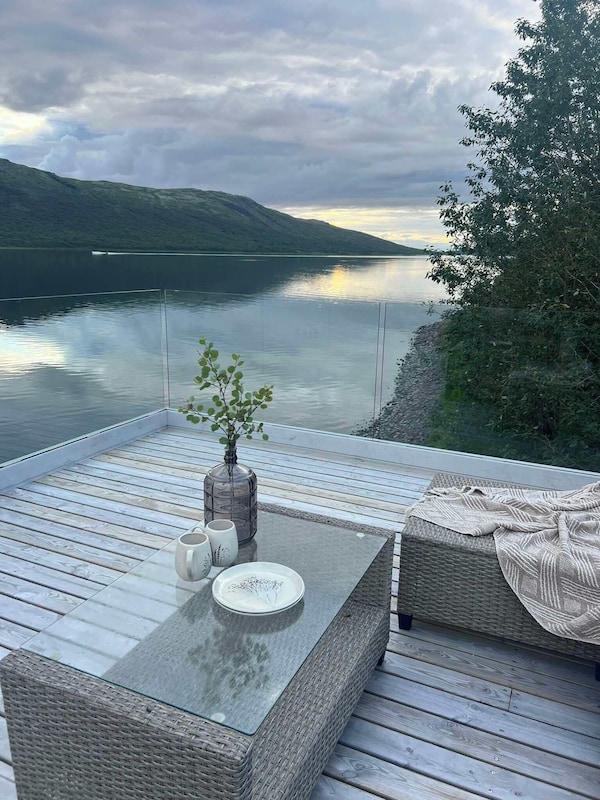 Riverside Cottage - Island