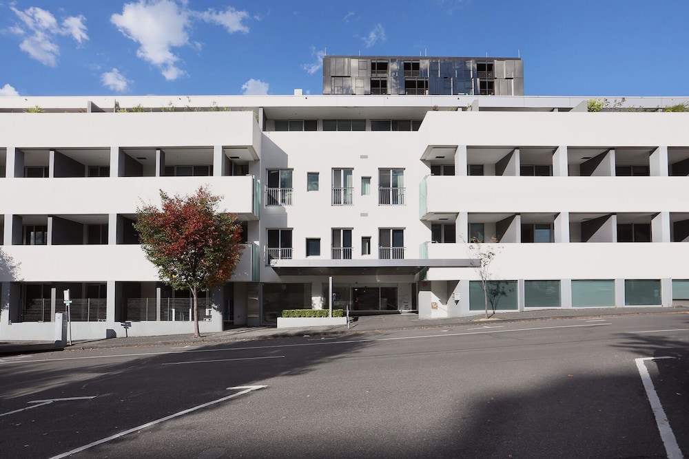 Richmond Central Apartments - Richmond