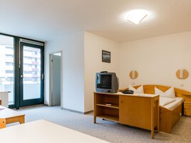 Apartamento | 1 quarto, com mobília individualizada, roupa de cama fornecida 