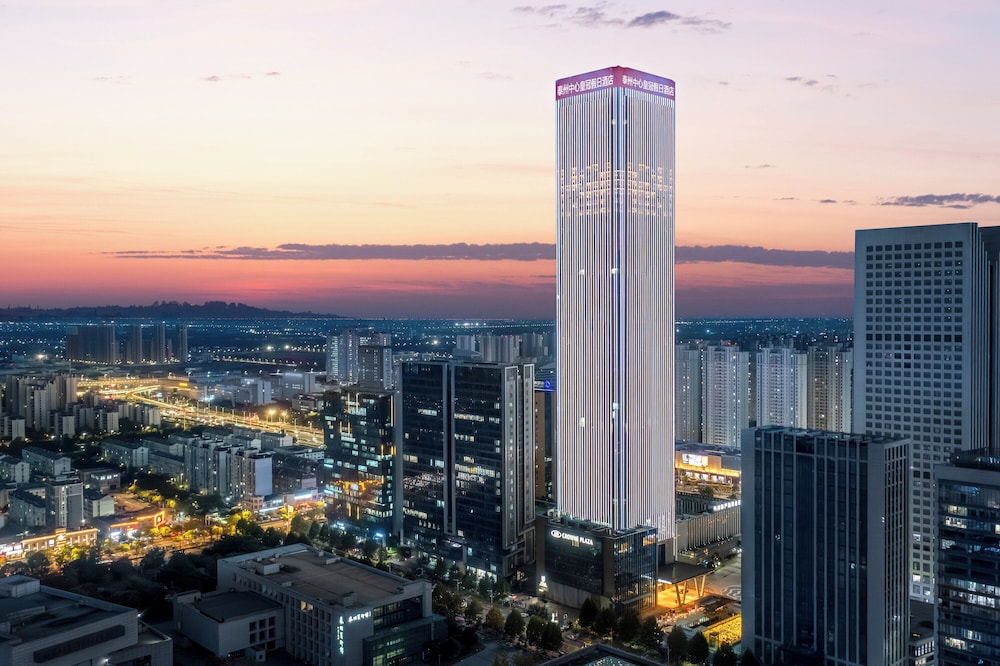 Crowne Plaza Taizhou City Center By Ihg - Taizhou