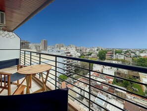 Apartamento, 1 quarto, acessível, fumadores | Varanda