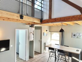 Loft 1 | Sala de estar | Televisor 