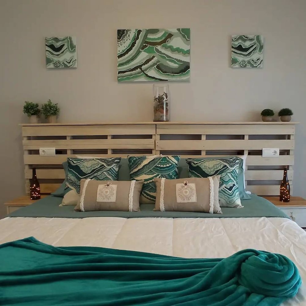 Riumar Nature 38, Villa At 100 Meters From The Beach In The Urbanization Of Riumar. - Riumar
