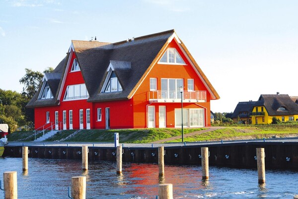 Apartment Seemoewe In Faehrhaus Vieregge - Dranske