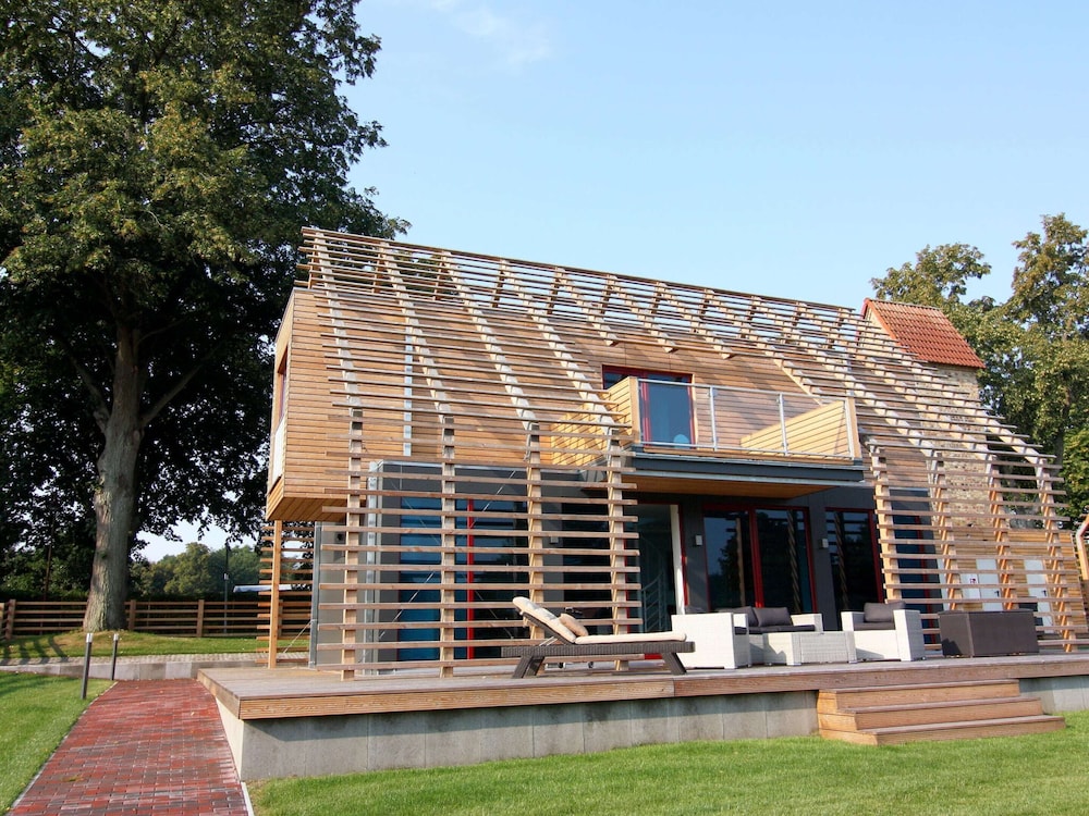 Luxurioses Chalet In Wendorf Im Schlossresort - Mecklenburg-Vorpommern