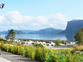 Casa | Vista para a água