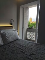 Quarto casal panorâmico | Frigobar, cortinas blackout, quartos à prova de som