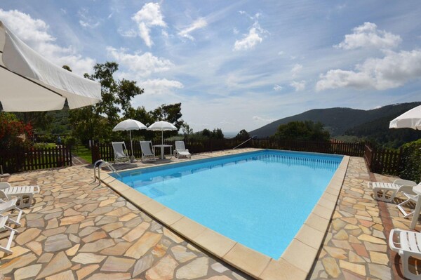 Spacious Cottage In Buti - Tuscany