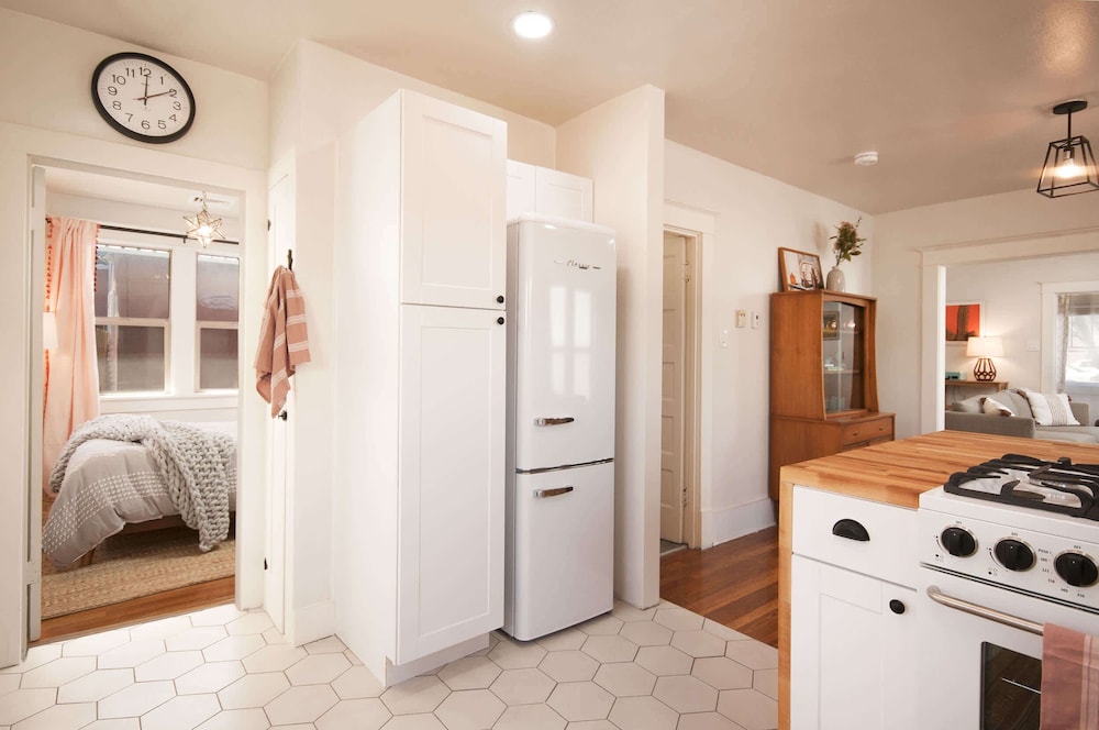 The Coziest Cactus - Downtown - Cute 2bd - Albuquerque