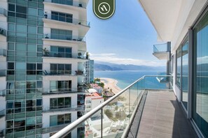 Apartamento, acessível | 4 quartos, internet de alta velocidade 