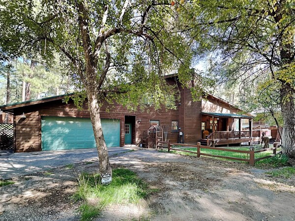 Blue Duck Lodge By Ruidoso Vacation Rentals - Ruidoso, NM
