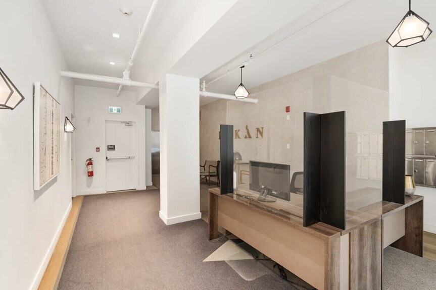 Bakan- Studio Downtown/old Montreal - Brossard