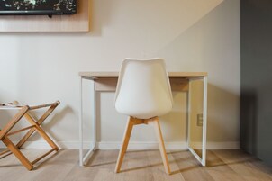 Estúdio superior | Área de estar | Smart TV 44 polegadas com canais digitais