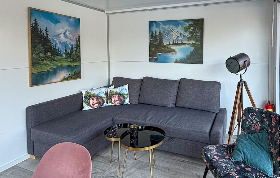 Bonito Barco En Naarden Con Vistas Al. - Weesp