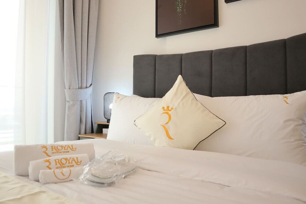 Sleek 1br Oasis Hideaway In Masdar City - Abou Dabi