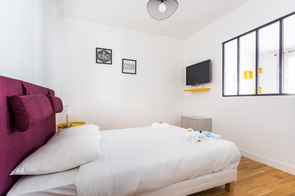 Modern Apt - 1BD/4P - Bastille/Charonn - Paris | Vrbo