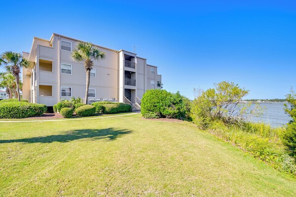 Private Beach & Pool Access: Murrells Inlet Condo! - Huntington Beach State Park, Murrells Inlet