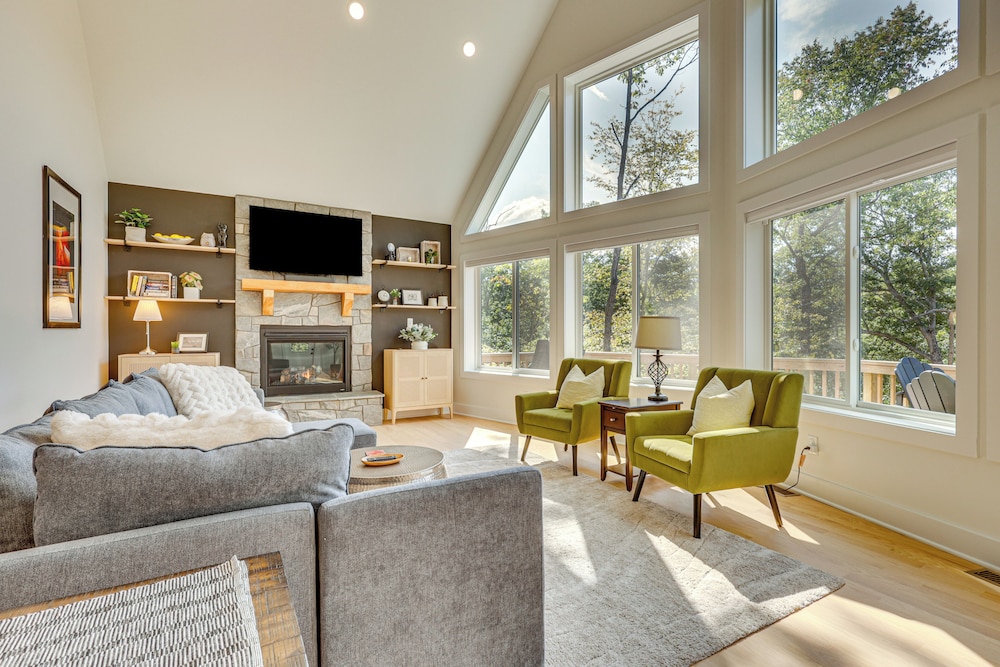 6 Mi To Appalachian Trail: Modern Front Royal Gem! - Front Royal, VA