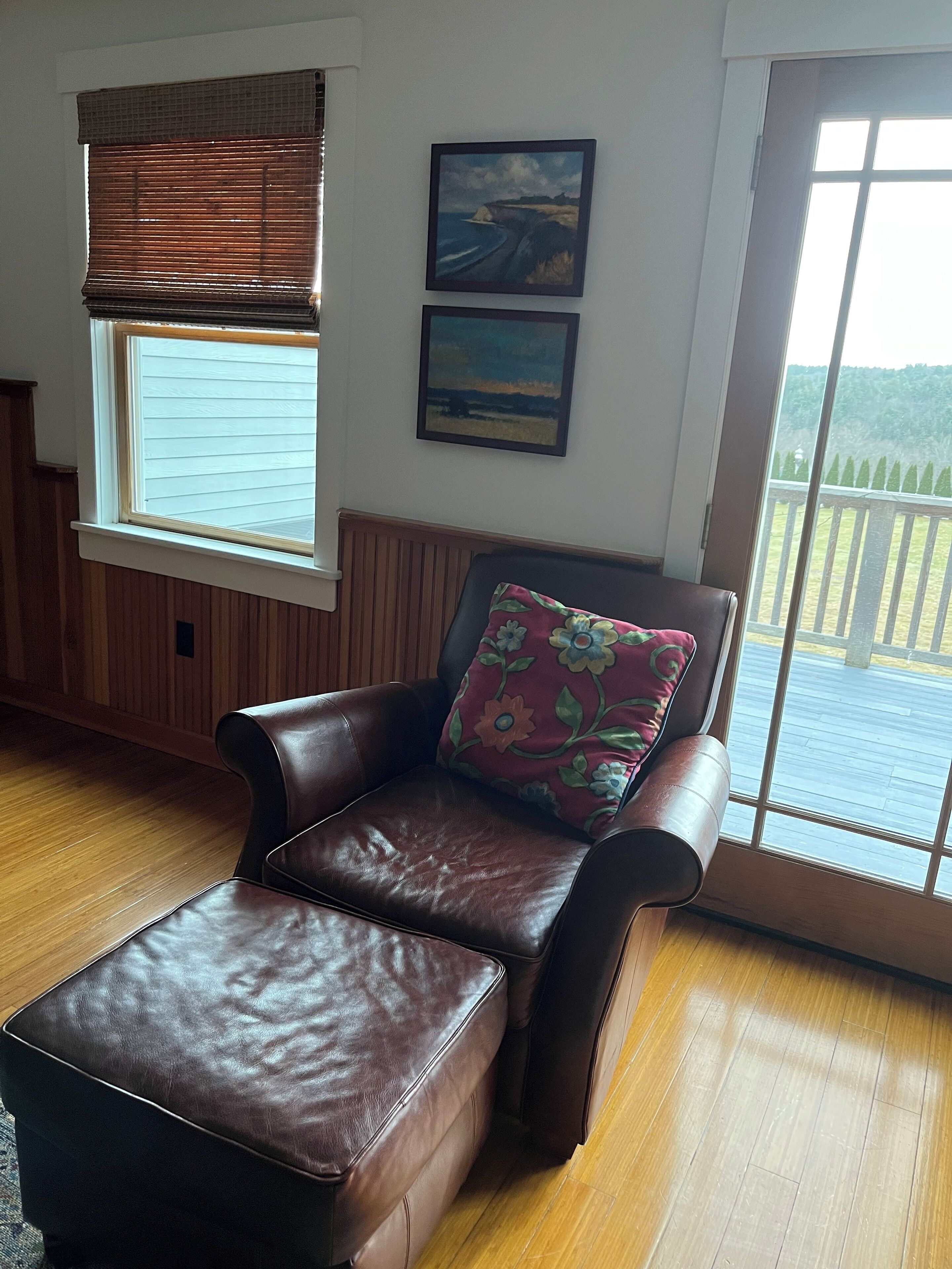 Charming 2-bedroom Apartment In Picturesque Wilton On A Private Road With Views - Brookline, NH