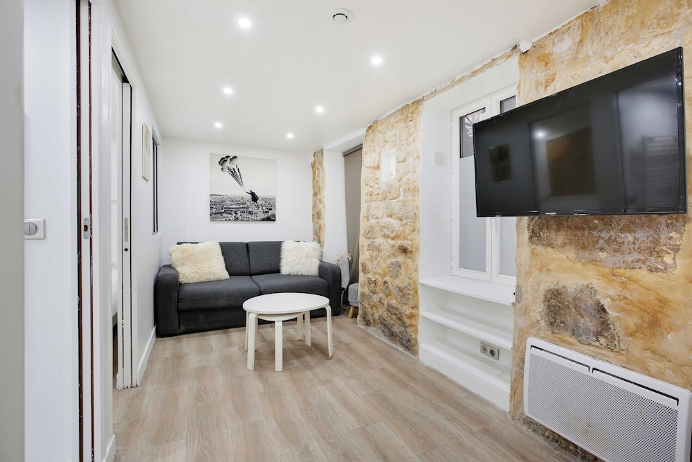 Charming 1br Apartment - Montorgueil / Republique - Paris