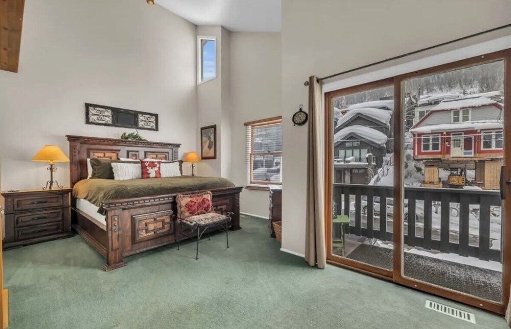 Large,Home Close to Slopes in marvelous Park City - Park City | Vrbo