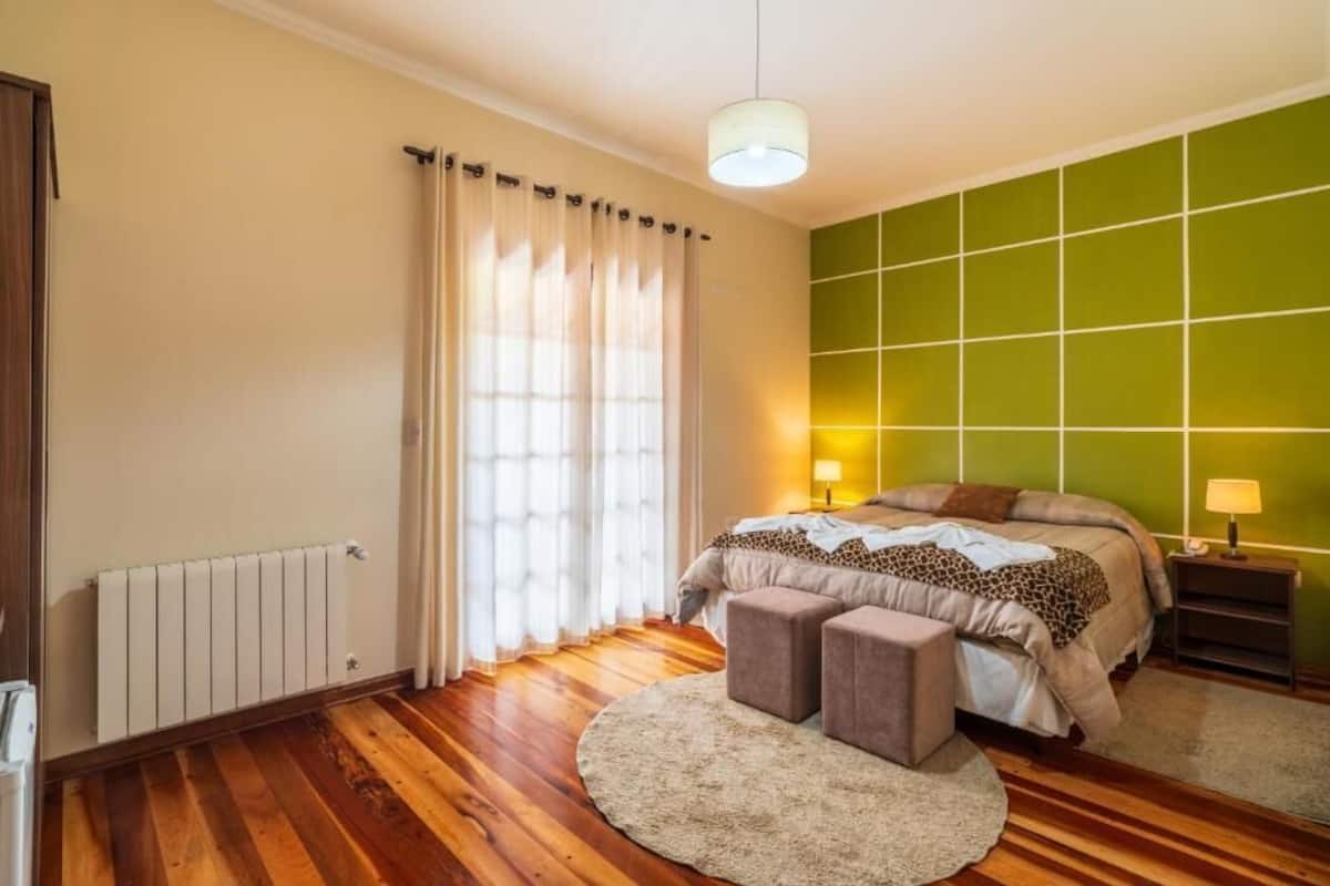 Quarto casal luxo | Wi-Fi de cortesia
