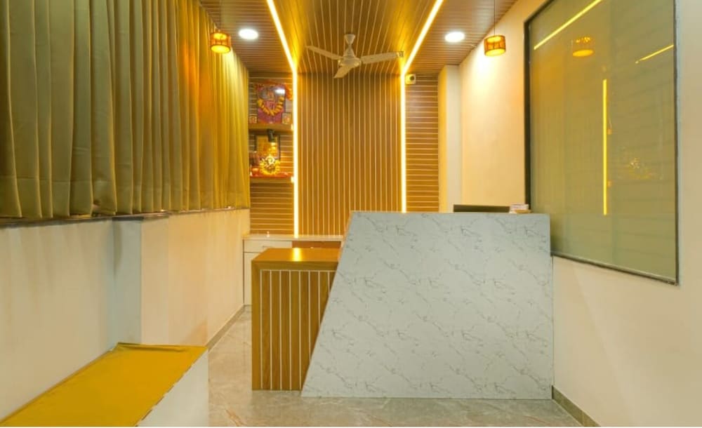 Hotel Madhur - Ahmedabad