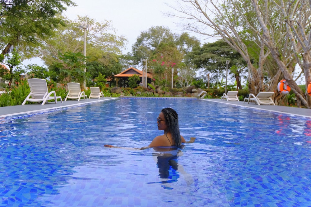 Hang Sói Forest Village - Bình Châu