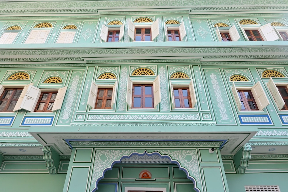 Raghunath Haveli - A Heritage Homestay - Jaipur