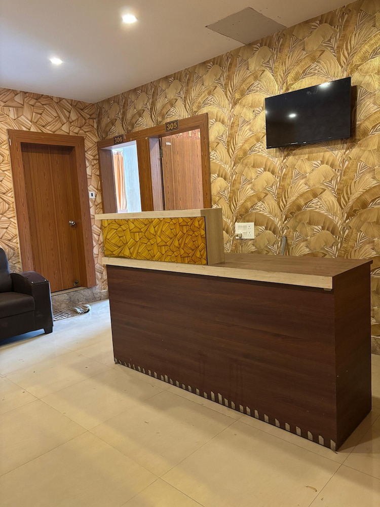 Hotel New India - Patna