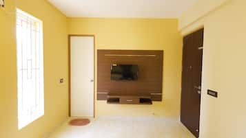 Quarto Standard, vista para o oceano | Secretária, Wi-fi grátis