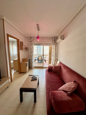 Apartamento, 2 quartos, fumadores, terraço | Sala de estar