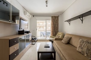 Apartamento, 2 quartos, terraço, vista para a montanha | Sala