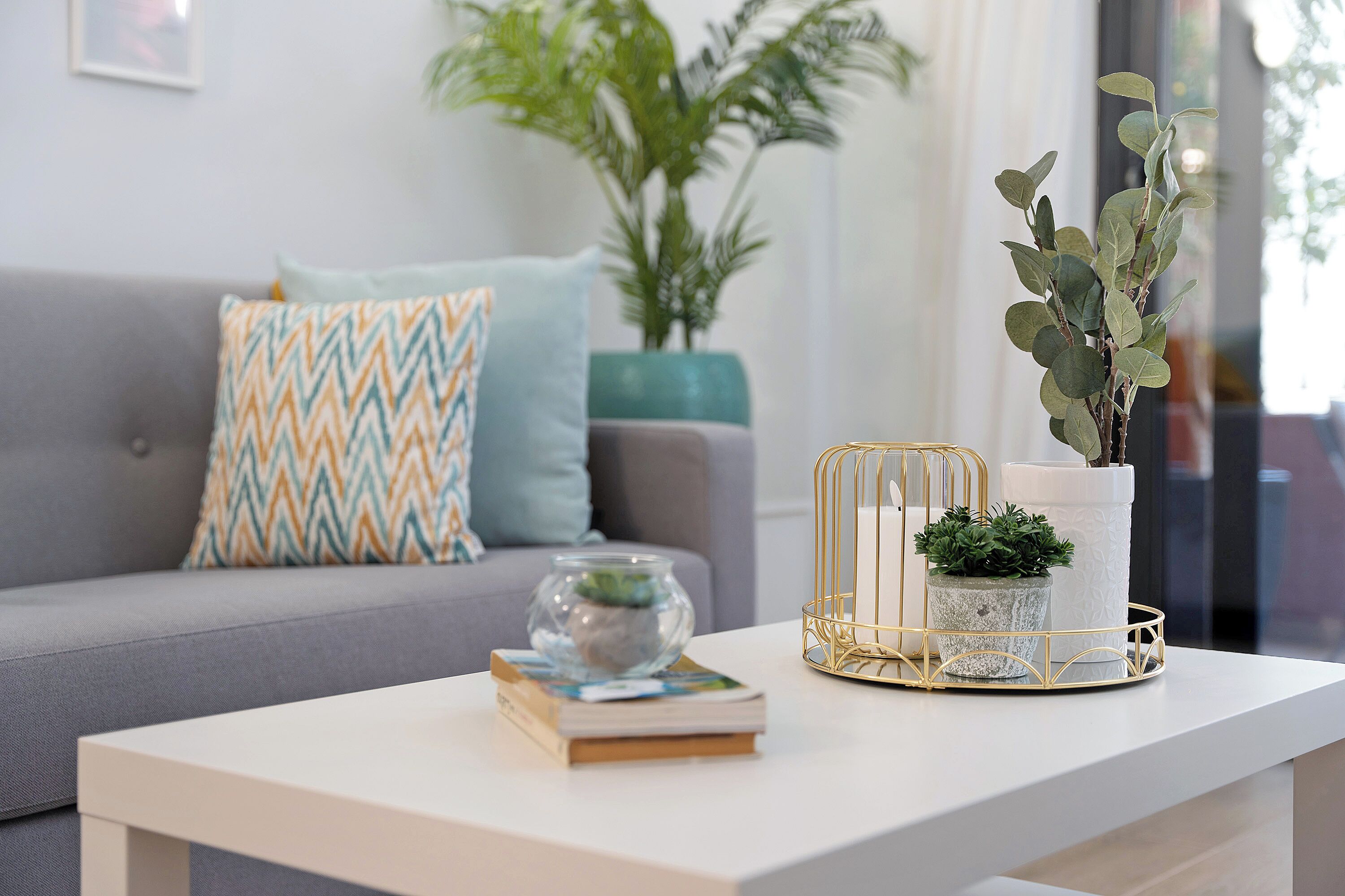 Apartamento, 2 quartos, varanda, Vista para a cidade | Sala de estar