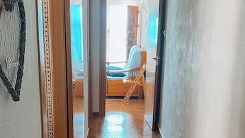 Apartamento, 4 quartos, para fumantes, sacada | Parte interna