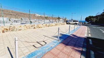 Apartamento, 1 quarto, para fumantes, sacada | Fachada