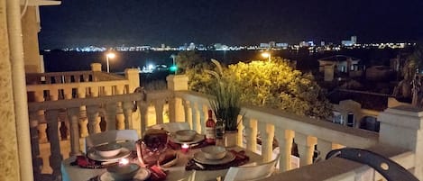 Apartamento, 2 quartos, acessível, fumadores | Varanda