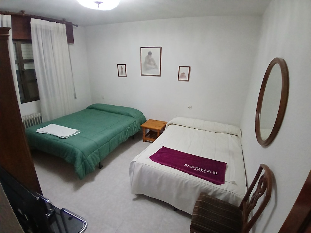 Room In Guest Room - Triple Room In Chalet In Toledo - Toledo