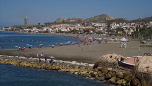 Casa, 2 quartos, terraço, vista para o oceano | Praia