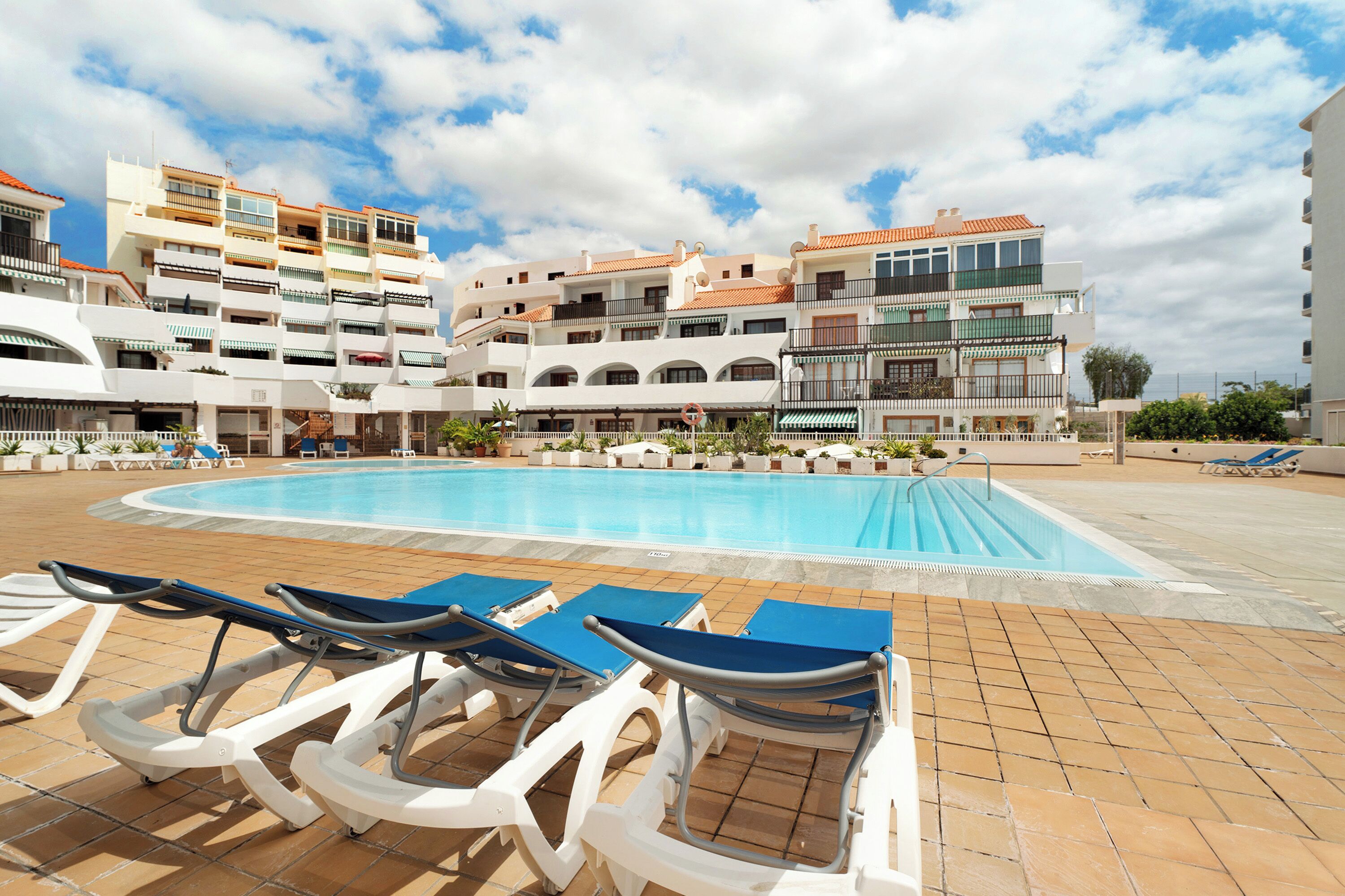 Apartamento, 1 quarto, para fumantes, terraço | Fachada