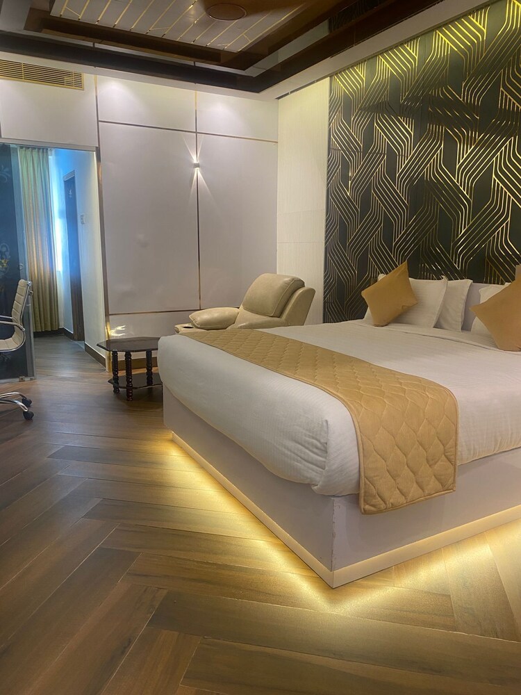 Hotel Royal Stay - Thanjavur