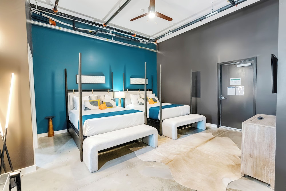 The Rambler Inn - Arlington, TX