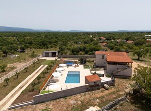 Vila (Five Bedroom Villa With Pool) | Vista aérea
