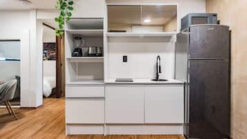Apartamento, 2 quartos | Cozinha privada | Mesas de jantar