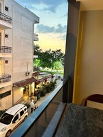 Quarto Triplo Familiar | Vista da varanda