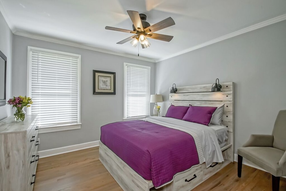 GREAT LOCATION FOR LSU, RAISING CANES RIVER CENTER. - Baton Rouge | Vrbo