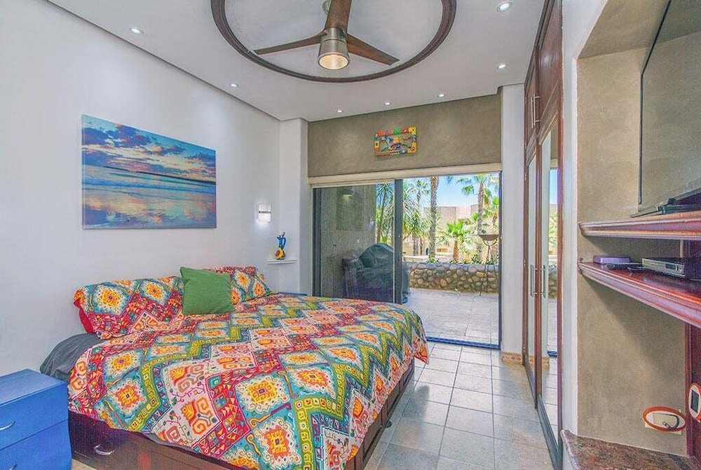 Poolside Cabo Condo, Steps from Beach! Misiones 4104 - Cabo San Lucas ...