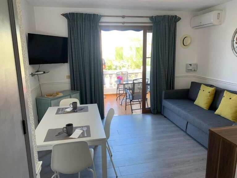 Los Cristianos Port Royale 138 - Playa de las Américas